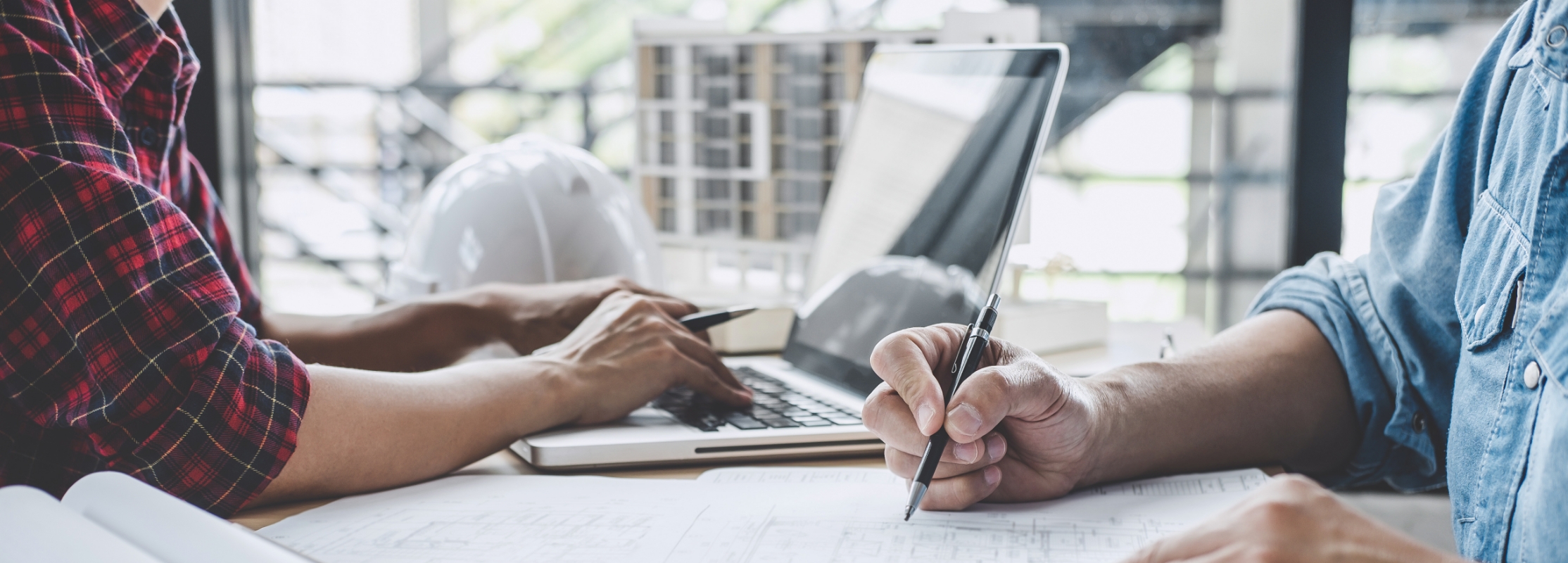 How to Build Relationships with the Design/Build Community [Crestron ...